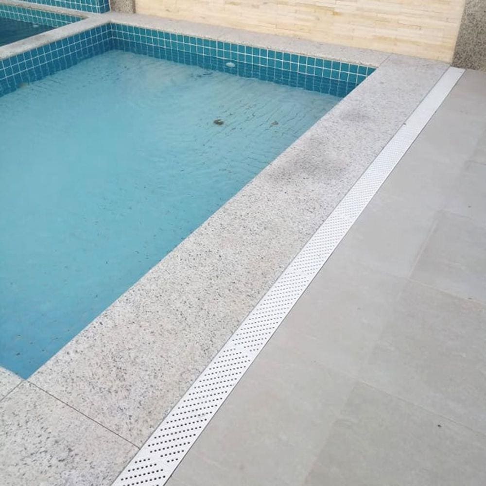 Grelha em pvc piscina | Pontofrio