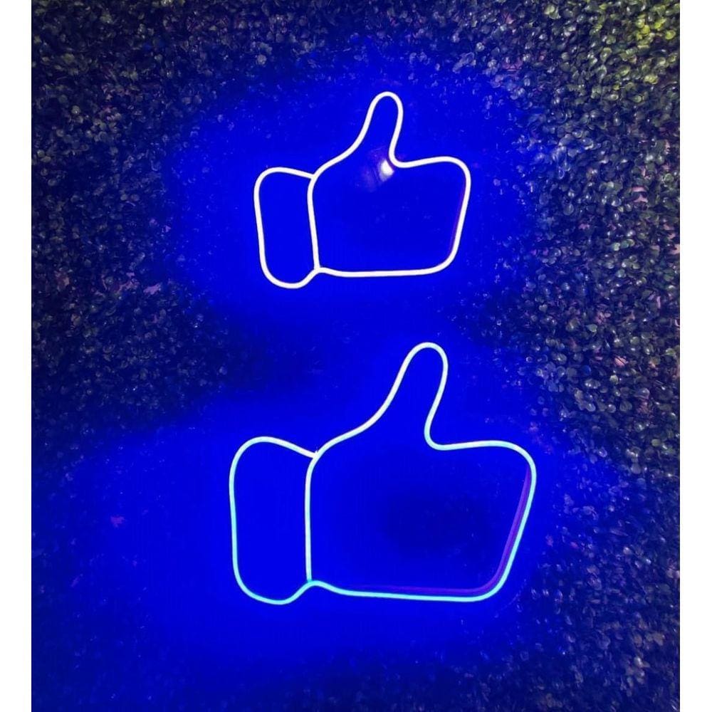 Painel fests neon aniversario | Pontofrio